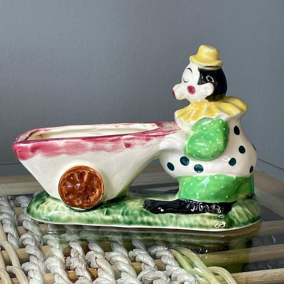 PIONEER | Accents | Vintagenypioneer Pottery Circus Clown Planter ...